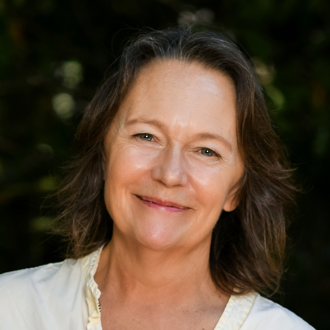 Sequoyah Directory: Eileen Lee | Sequoyah School